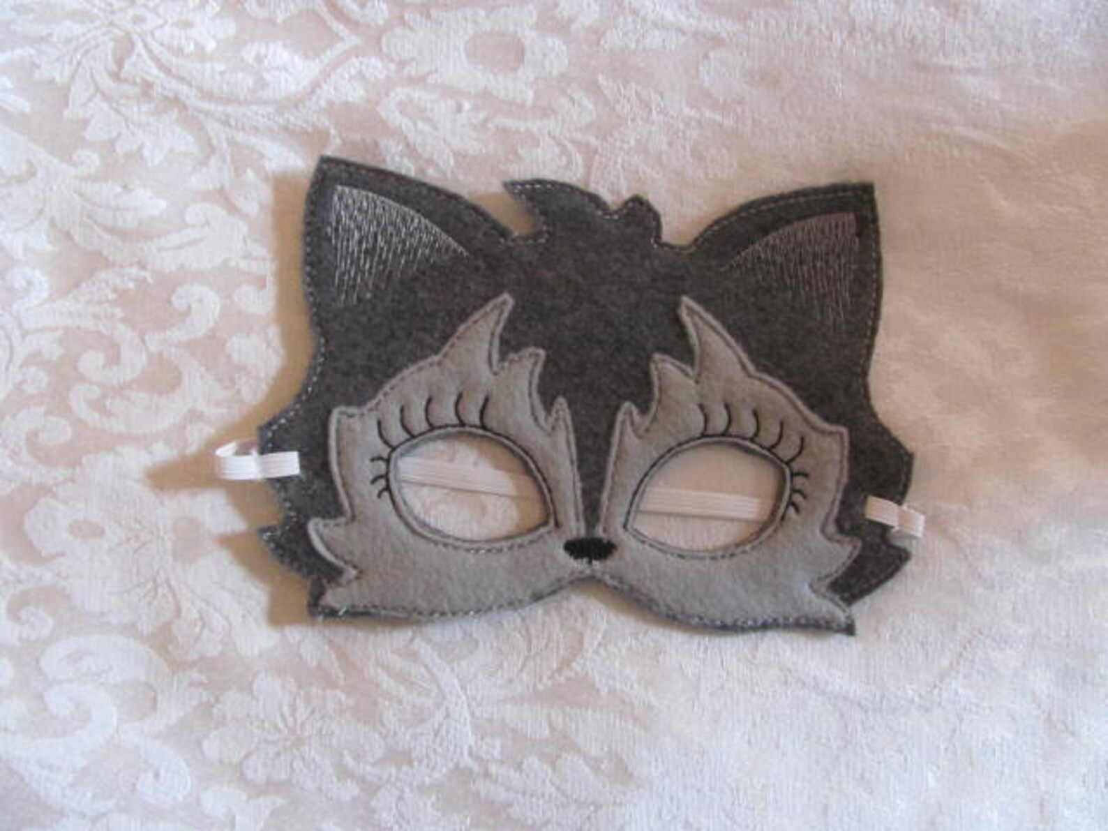 Girl Gray Wolf Felt Party Mask - Wolf Photo Prop - Girl Wolf Party ...
