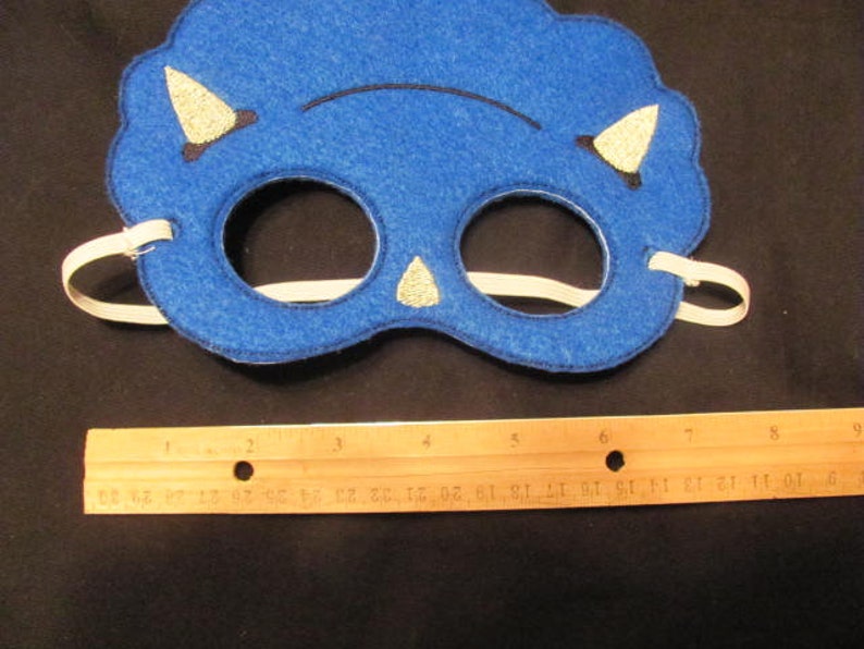 Triceratops in Blue Party Masks- Dinosaur Photo Prop - 2 Sizes ...