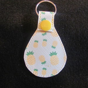 Quarter Key Chain, Oval Quarter Holder Keychain, Oval Quarter Holder ...