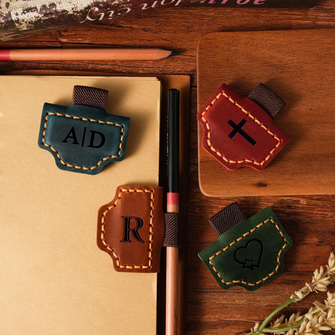 Personalized Magnetic Bookmark With Pen Clip, Engraved Leather Magnetic ...