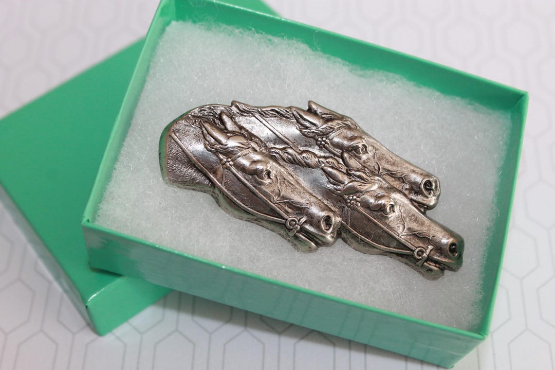 Triple Race Horse Hair Clip | Perfect Gift for Equestrian Lovers ...