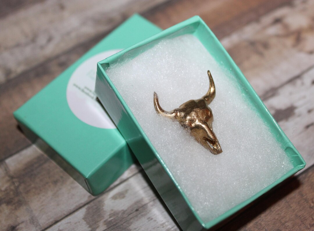 Brass Longhorn Tie Tack – Perfect for Cowboys, Ranchers, and UT "hook ...