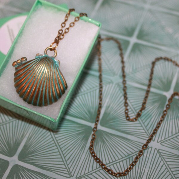 Shell Locket - Etsy