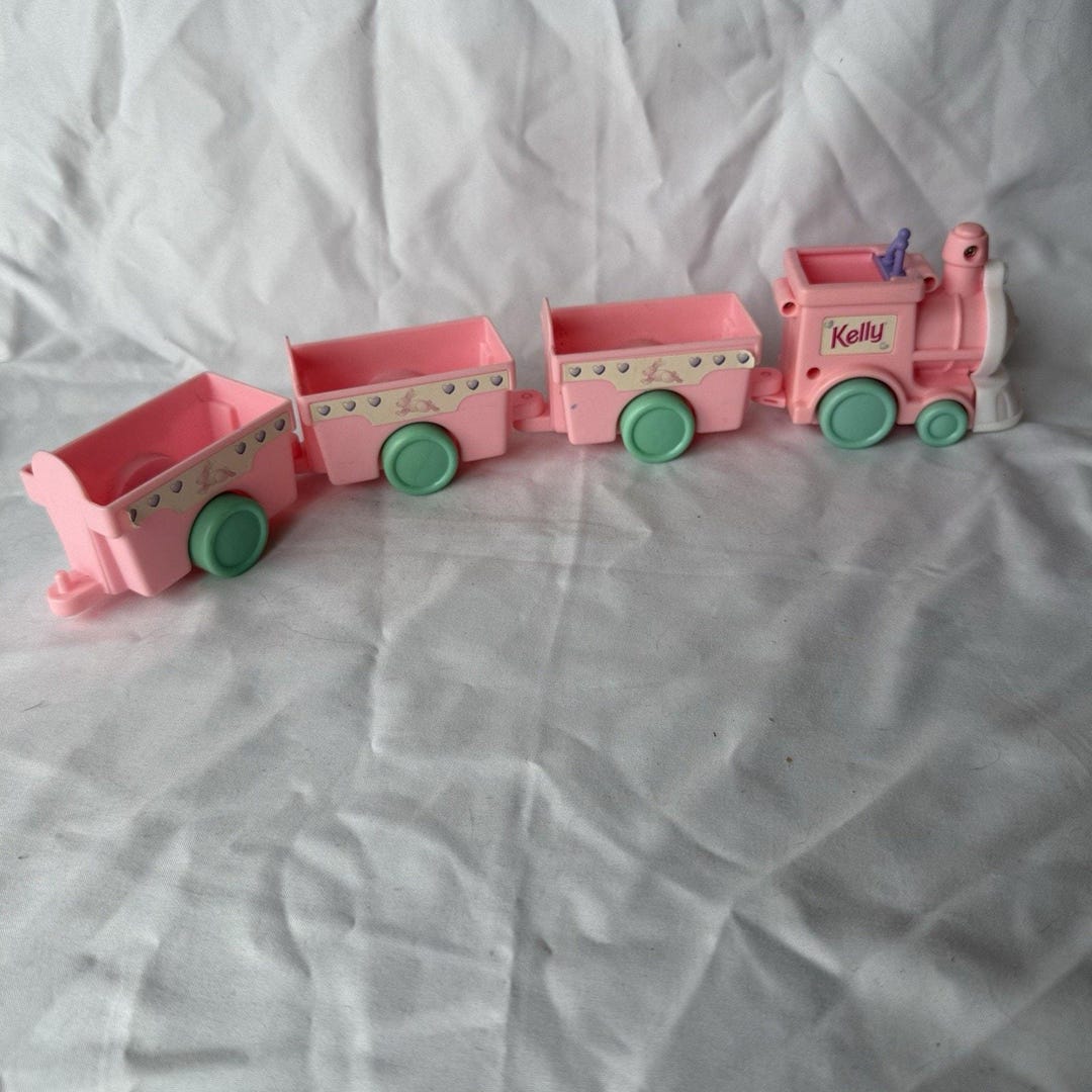 1996 Mattel Barbie Kelly Train Engine & 3 Cars Pink Toy Accessory Set ...