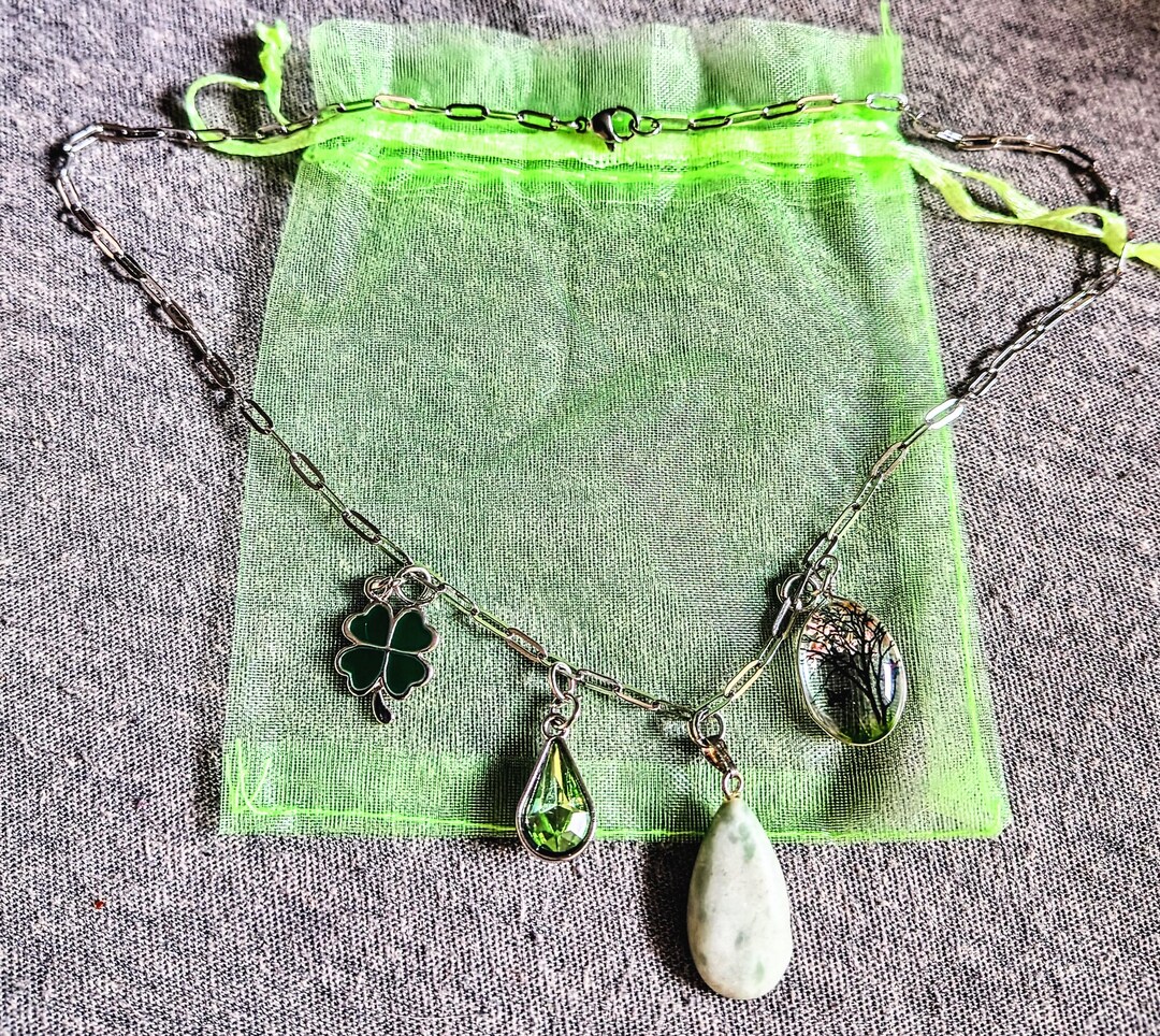 Four Leaf Clover and Jade Drop Necklace Handmade Bohemian Jewelry ...
