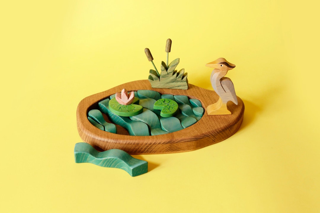 Wooden Pond Playset: Waldorf Heron Toy, Montessori Nursery Decor - Etsy