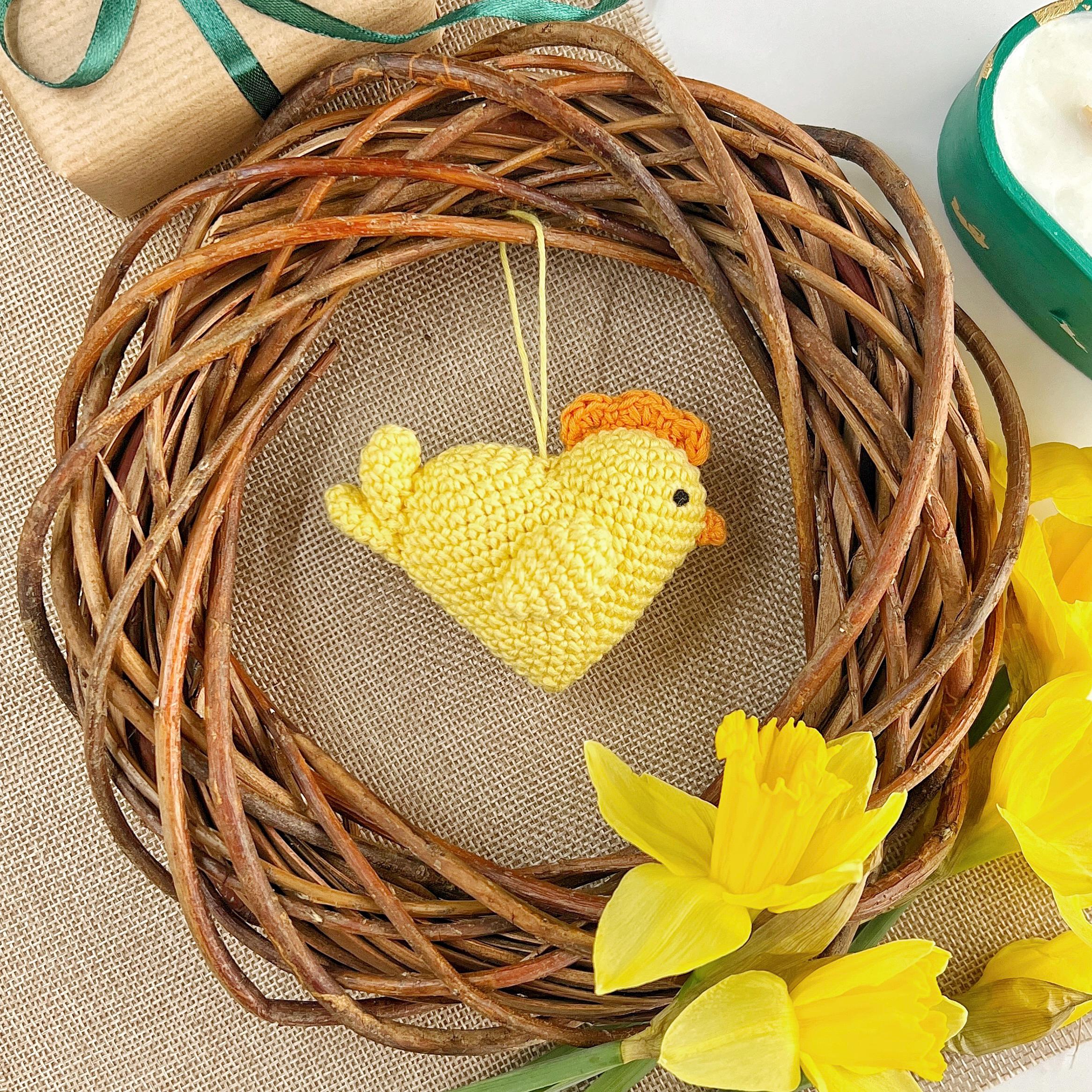 Crochet Chicken Ornament Pattern Amigurumi Keychain Charm Chicken Plush ...