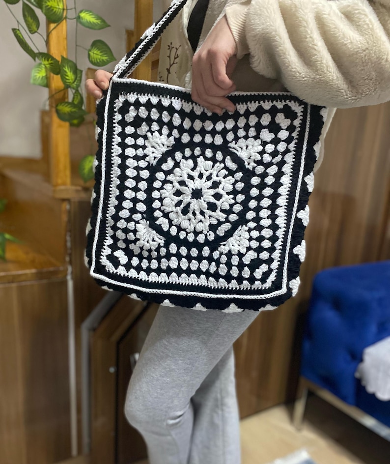 Granny Square Colorful Mandala Crochet Bag: Double-sided Cotton Yarn ...