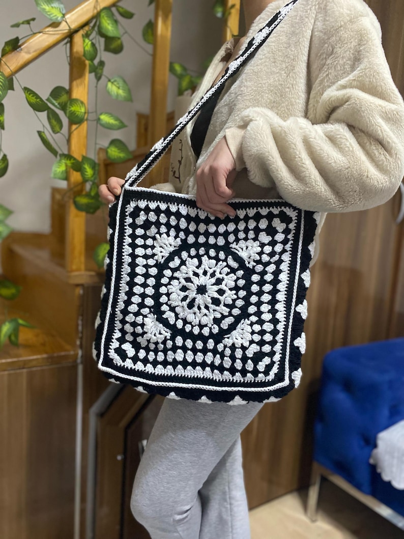 Granny Square Colorful Mandala Crochet Bag: Double-sided Cotton Yarn ...