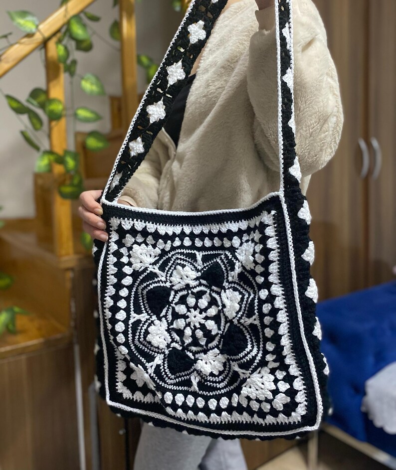 Granny Square Colorful Mandala Crochet Bag: Double-sided Cotton Yarn ...