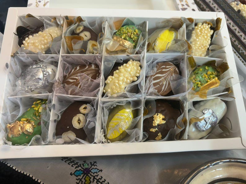 Luxury Chocolate Dates - Etsy