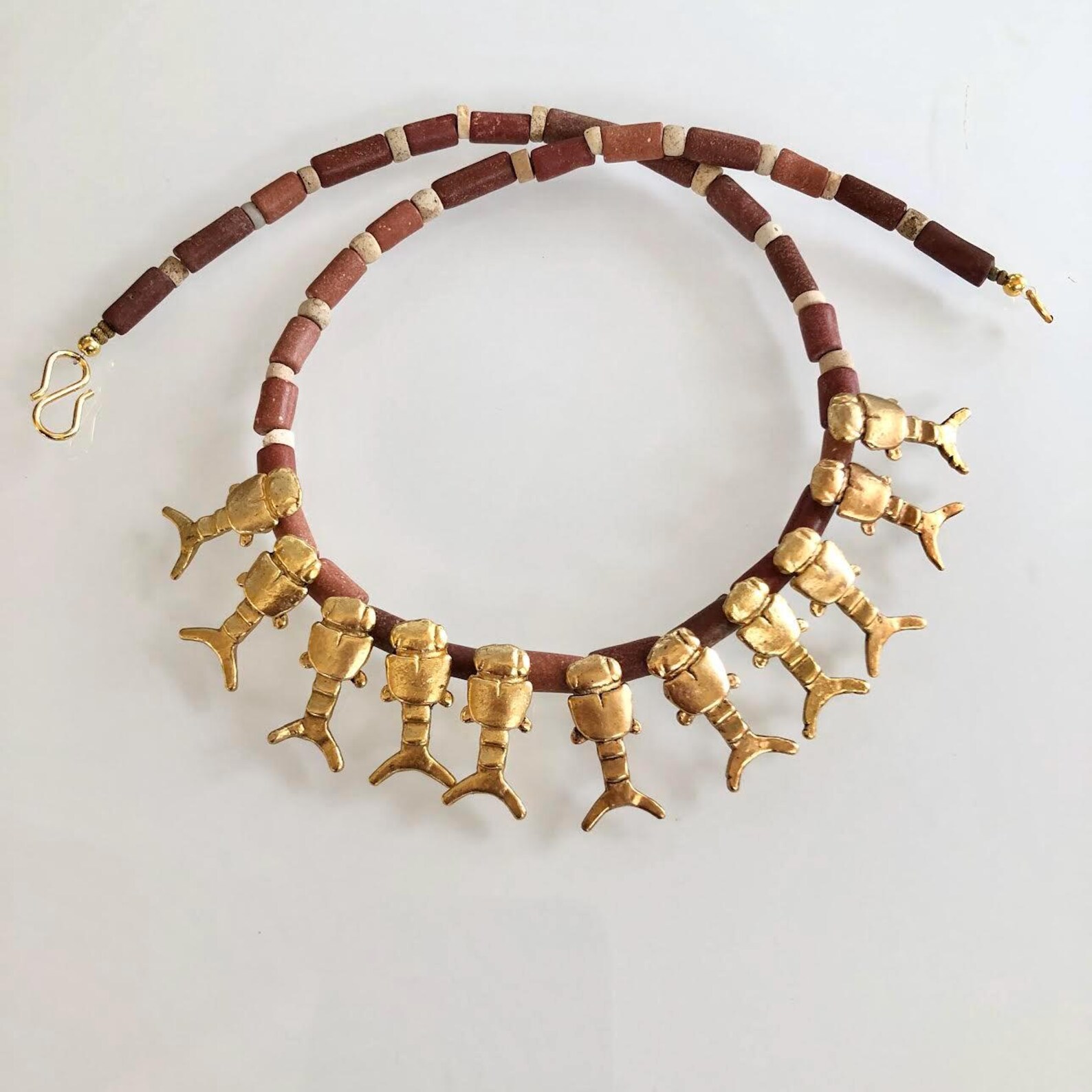 Museum Replica of Precolumbian Tolima Gold Jewelry. Choker Necklace ...