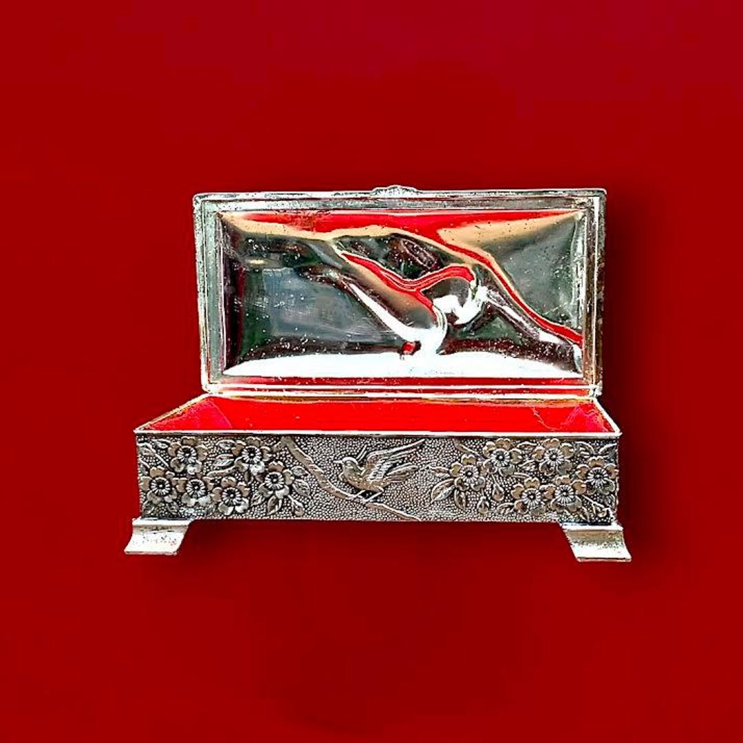 Vintage Japanese Silver Metal Box – Red Velvet Interior – 1950s - Etsy