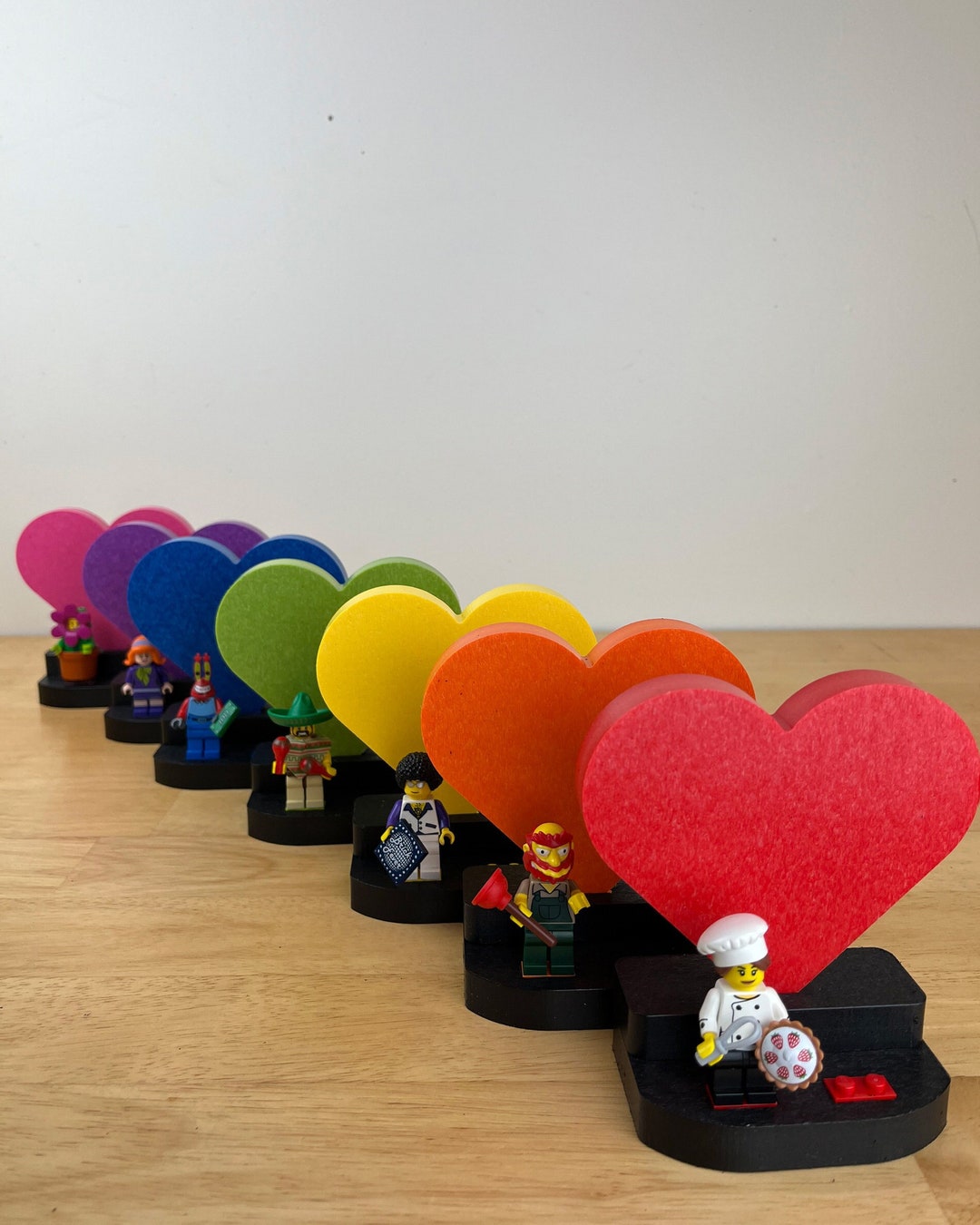 Heart Stand - Etsy