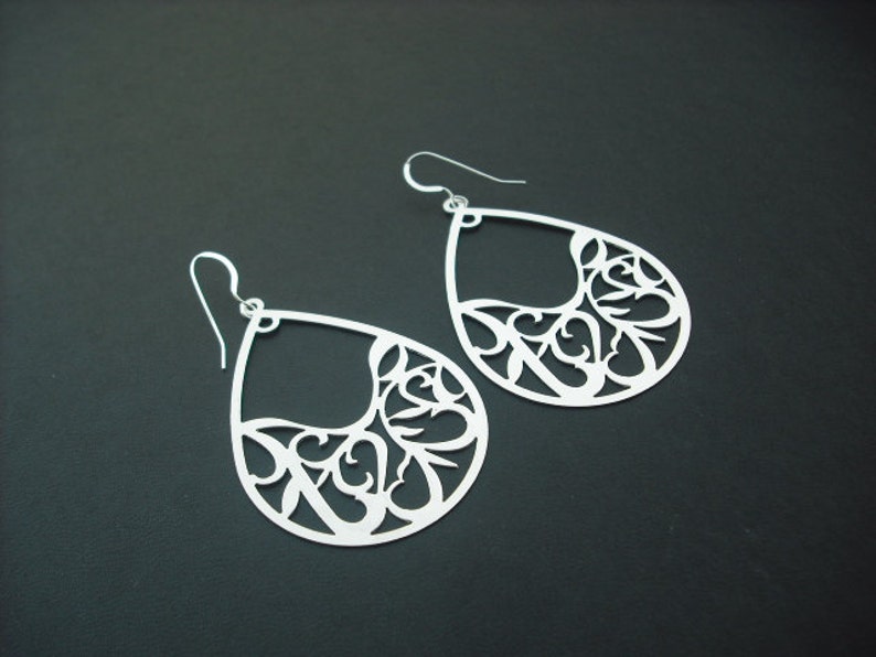 Matte Arabesque Pattern Teardrop Earrings- White Gold Plated - Etsy