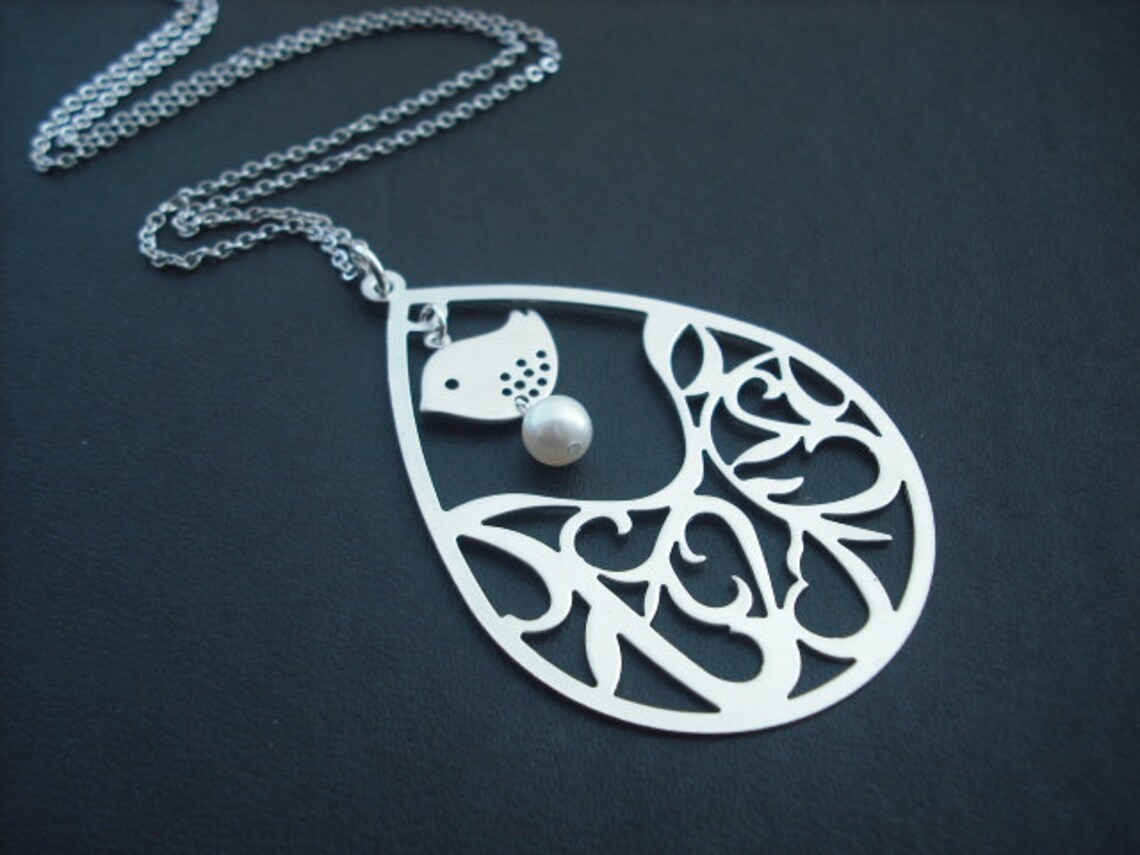 Matte Arabesque Pattern Teardrop necklace white gold plated | Etsy