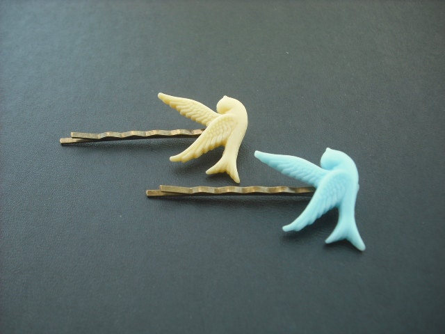 Flying Sparrow Bobby Pin Set | Etsy