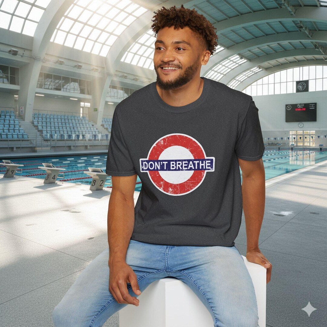 Don't Breathe London Tube Gap Style T-shirt - Etsy