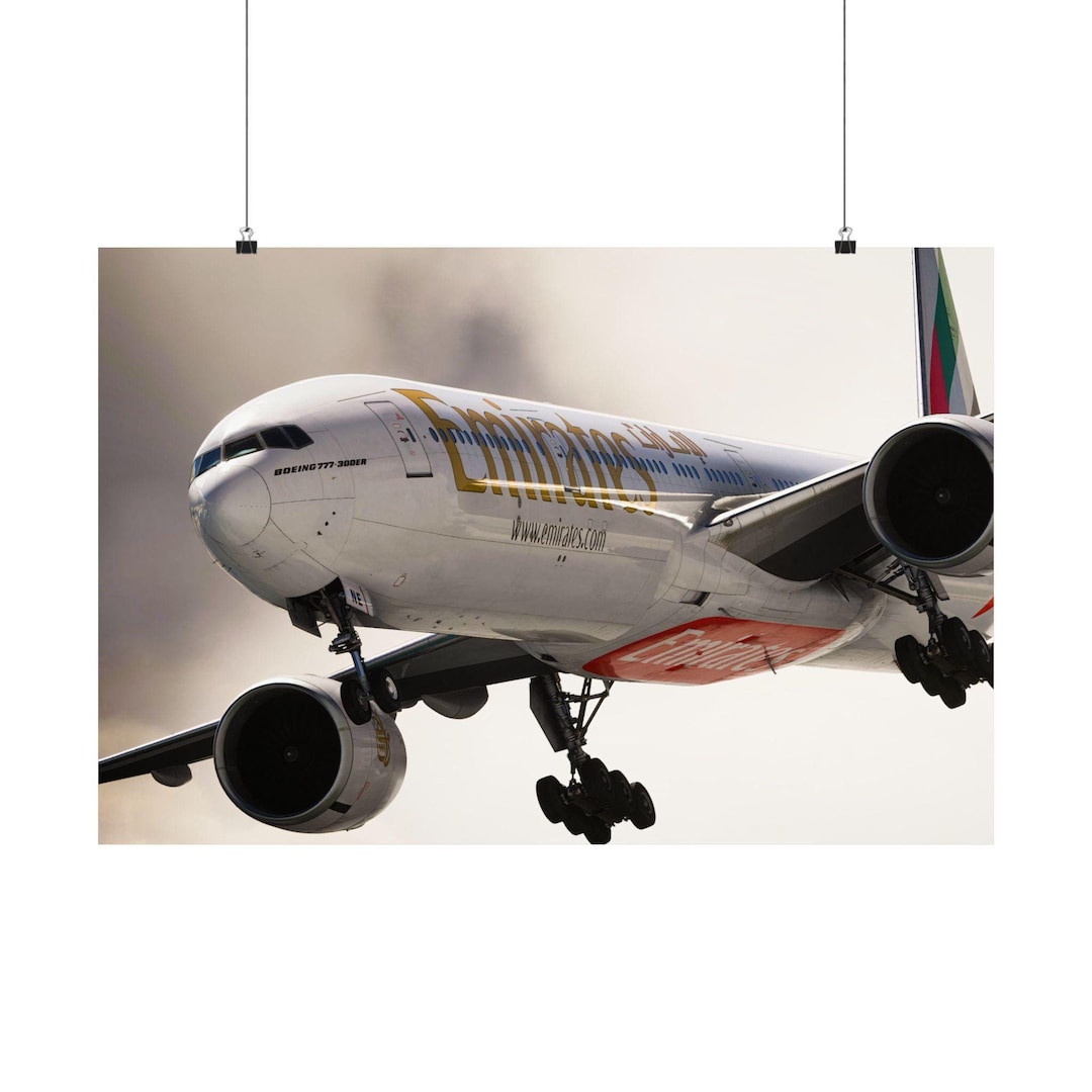 Emirates Boeing 777-300ER Matte Poster, Aviation Gifts for Him ...