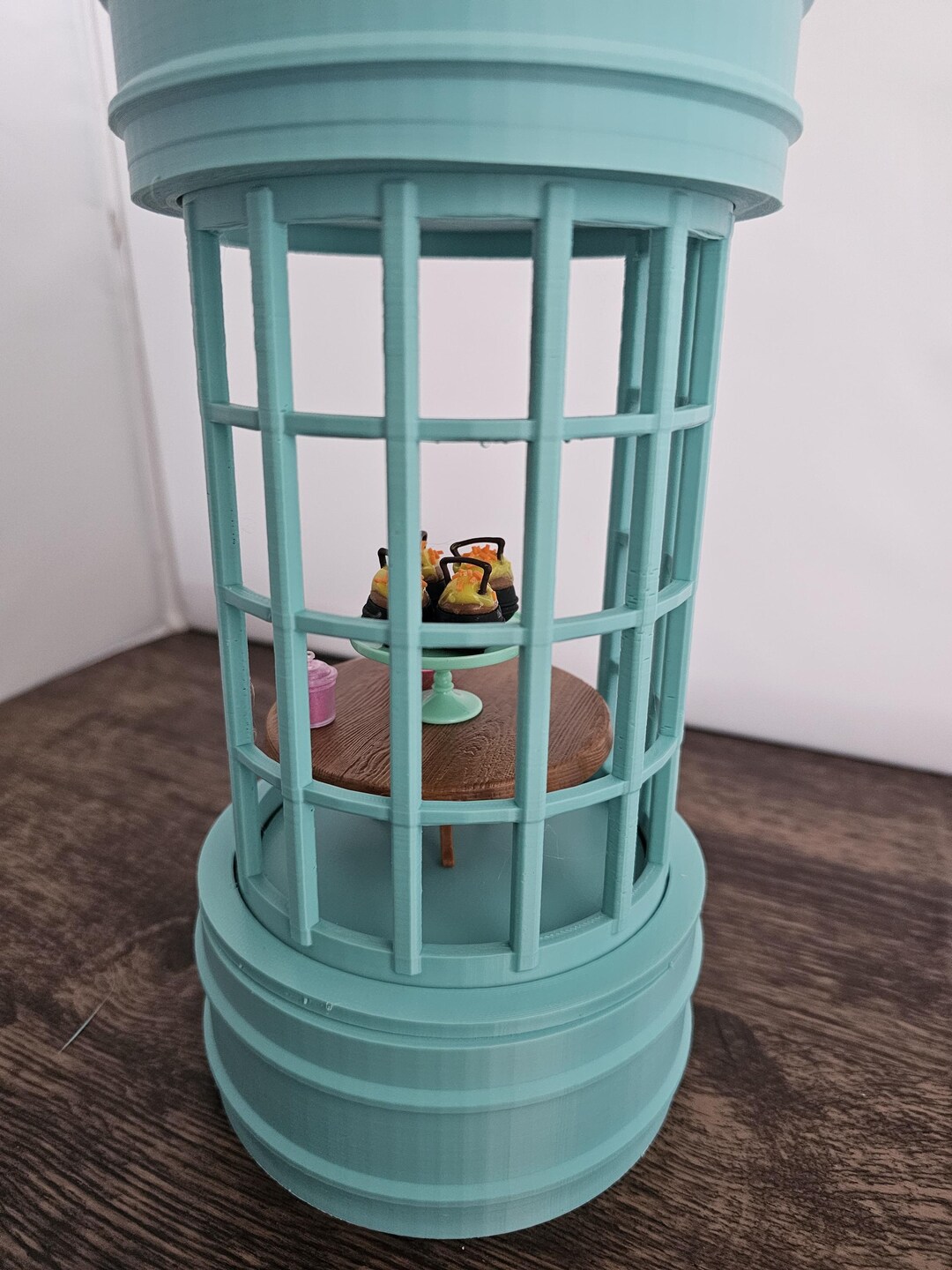 Miniverse Store Window - Store or Sweet Shop 1:6 Scale Display Piece W ...