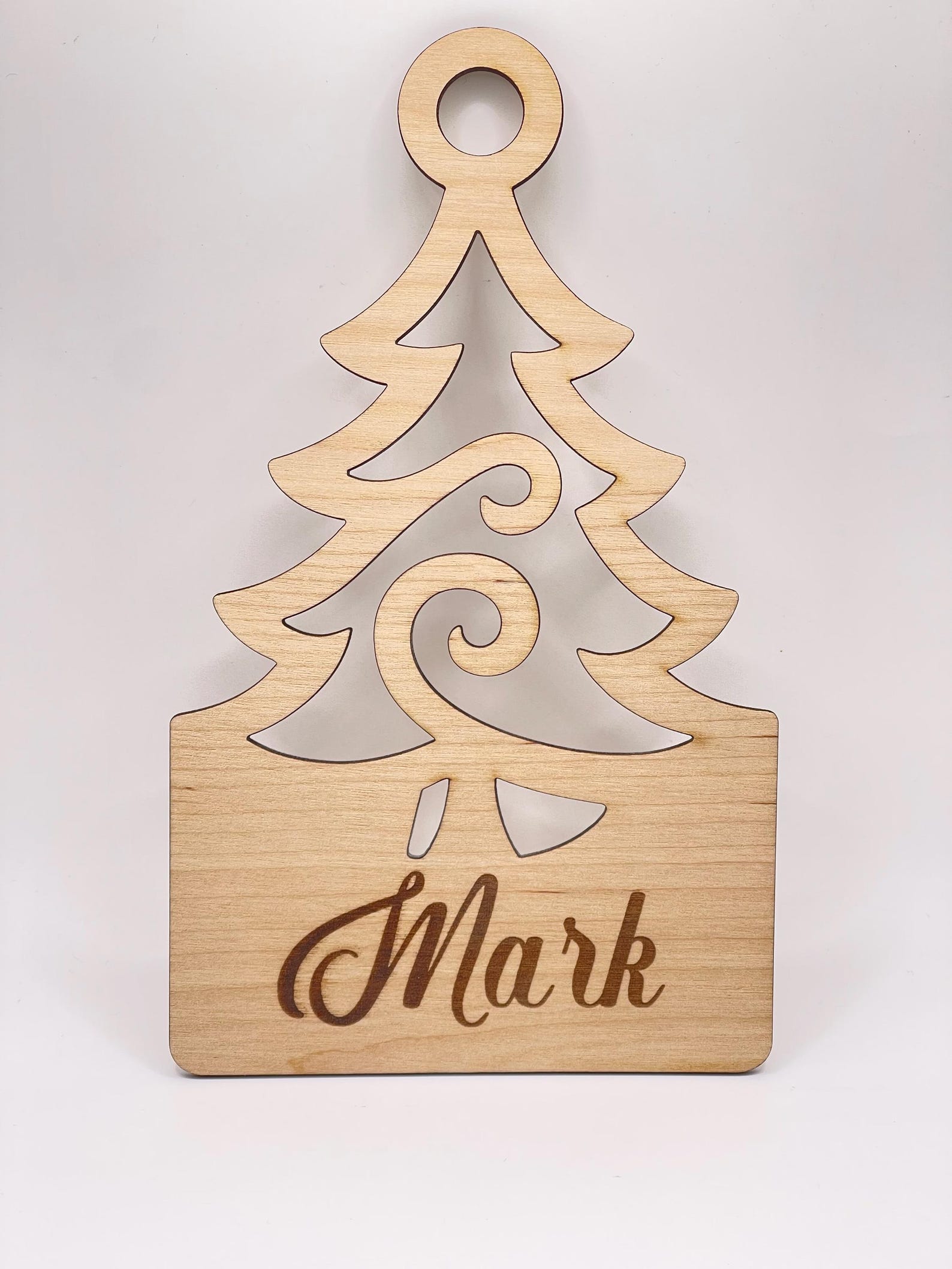 Personalized Christmas Tree Place Setting: Engraved Wooden Name Tag - Etsy