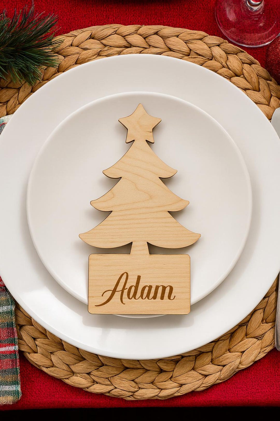 Personalized Christmas Tree Place Setting: Engraved Wooden Name Tag - Etsy
