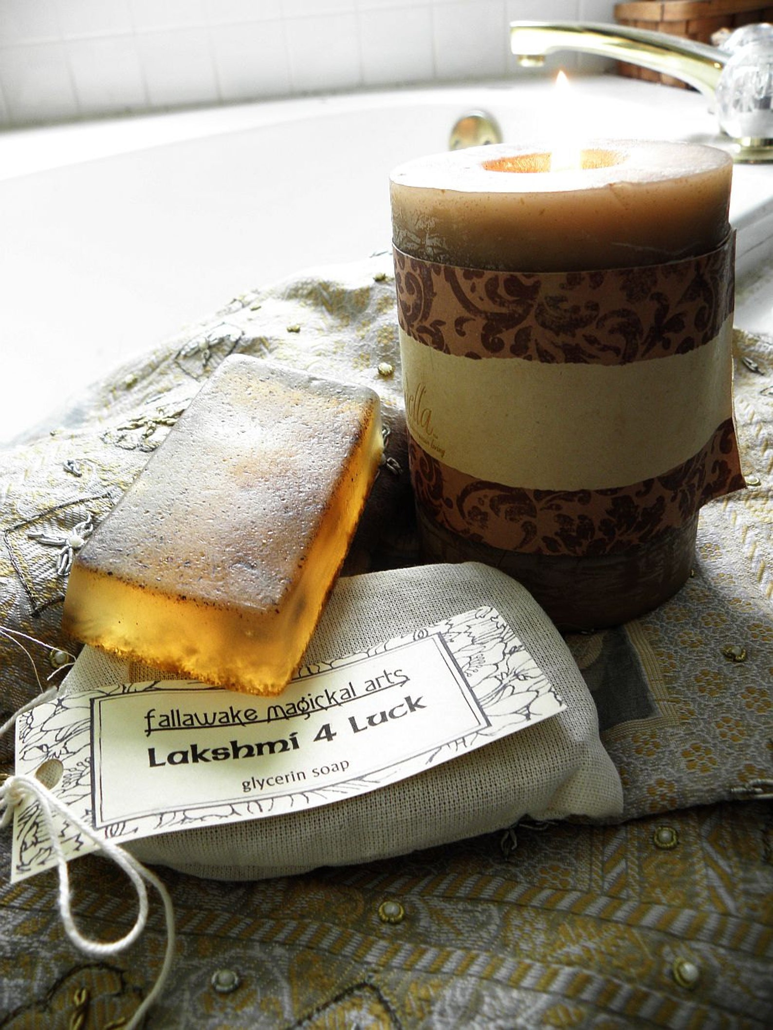 Lakshmi 4 Luck Glycerin Soap for Prosperity, Luck, & Abundance - No ...