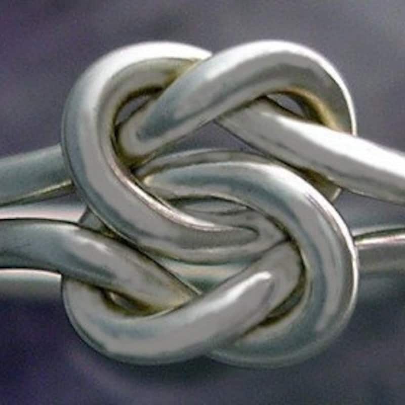 Love Knot Ring - Etsy