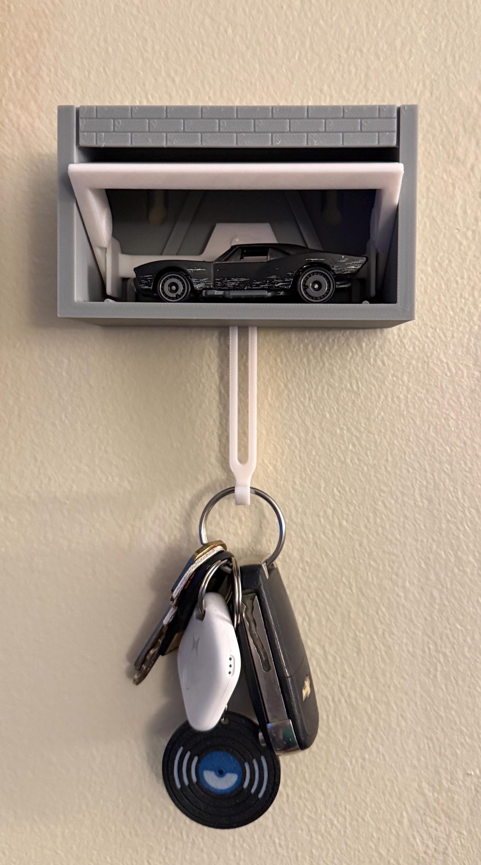 Hot Wheels Key Holder Garage – 3D Printed Key Hook With Working Door ...
