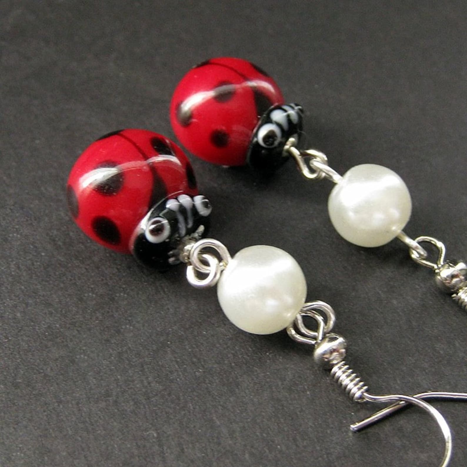 Lovely Ladybug Earrings Handmade With Lampwork Beads. Artisan Jewelry ...