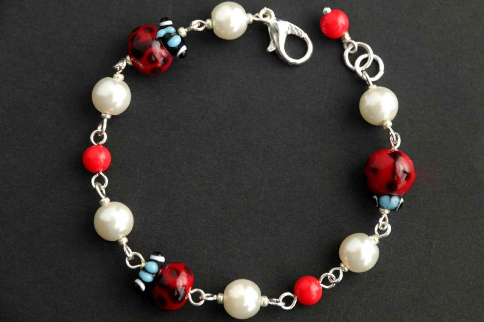 Red Ladybug Bracelet. Lady Bug Charm Bracelet With Lampwork Glass ...