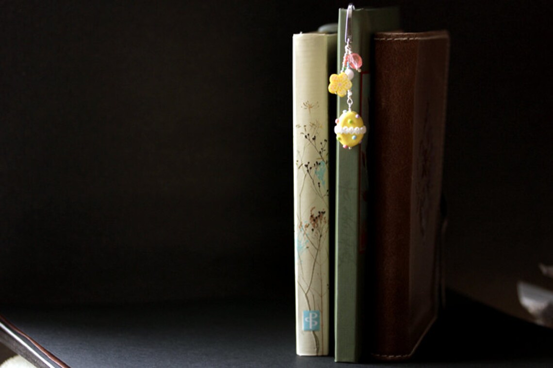 Yellow Easter Egg Bookmark. Polymer Clay Beaded Bookmark. - Etsy