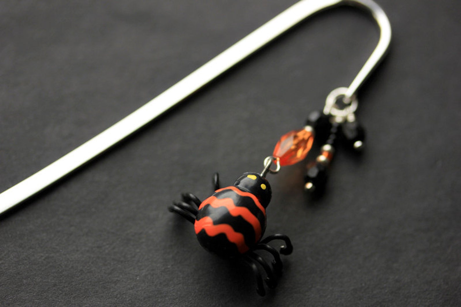 Halloween Spider Bookmark. Beaded Bookmark. Halloween Book - Etsy