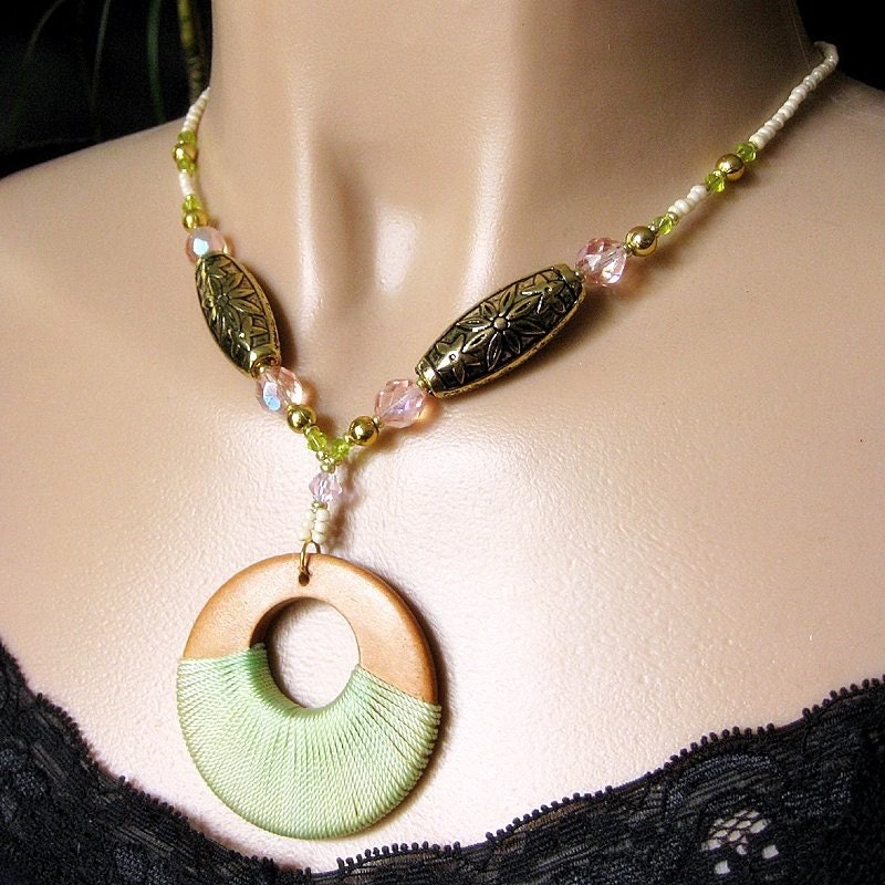 Spring Flowers Necklace. Fiber and Wood Necklace. Pink and Green ...