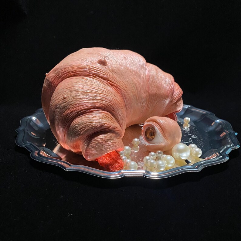 Alien Croissant Figurine, Anime Sculpture, Desk Sculpture, Desktop ...