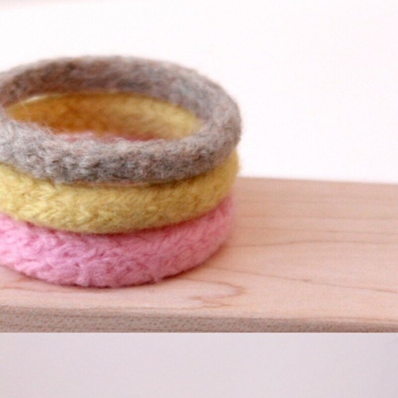 Wool Bracelet - Etsy