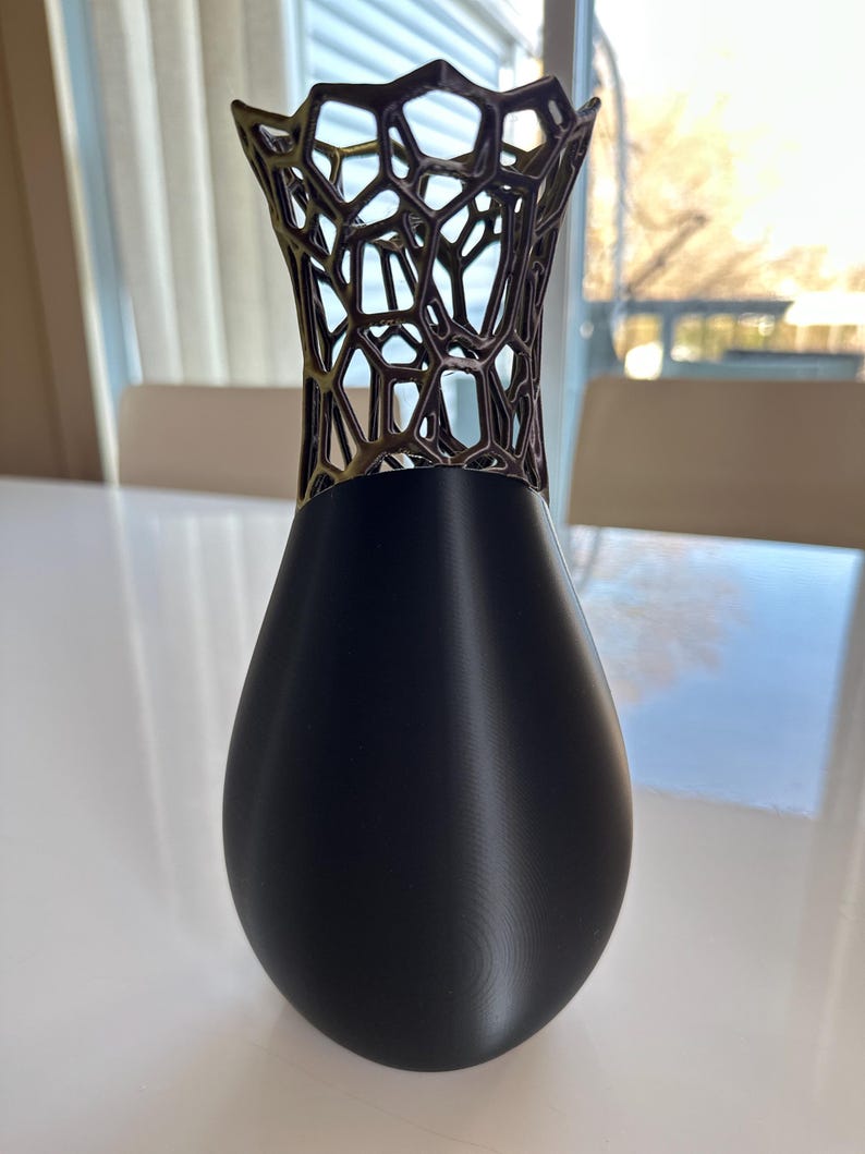 3D Printed Two Tone Modern Vase - Etsy