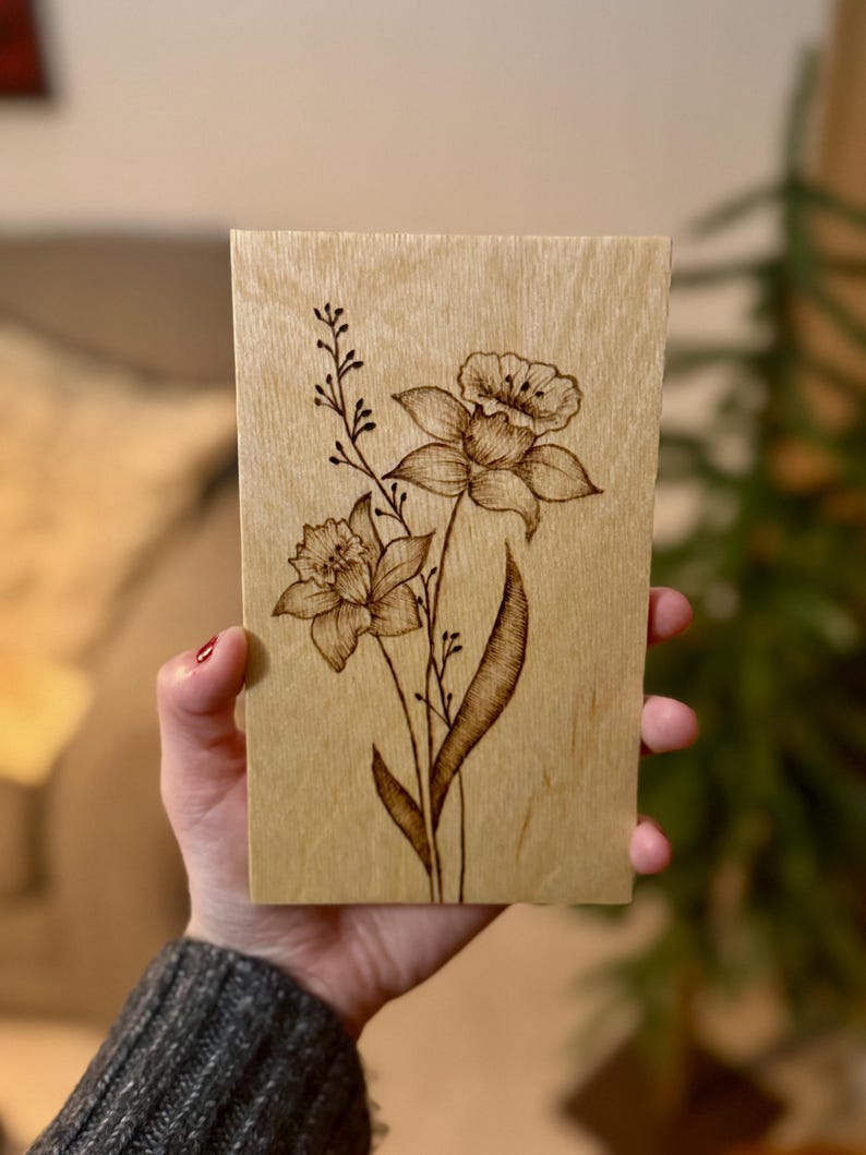 Daffodil Flowers Woodburning - 6.5" X 4" on Oiled Basswood - Etsy