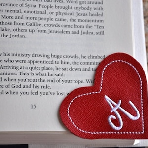 ITH Heart Corner Bookmark in the Hoop Heart Shaped Valentine Love Heart ...