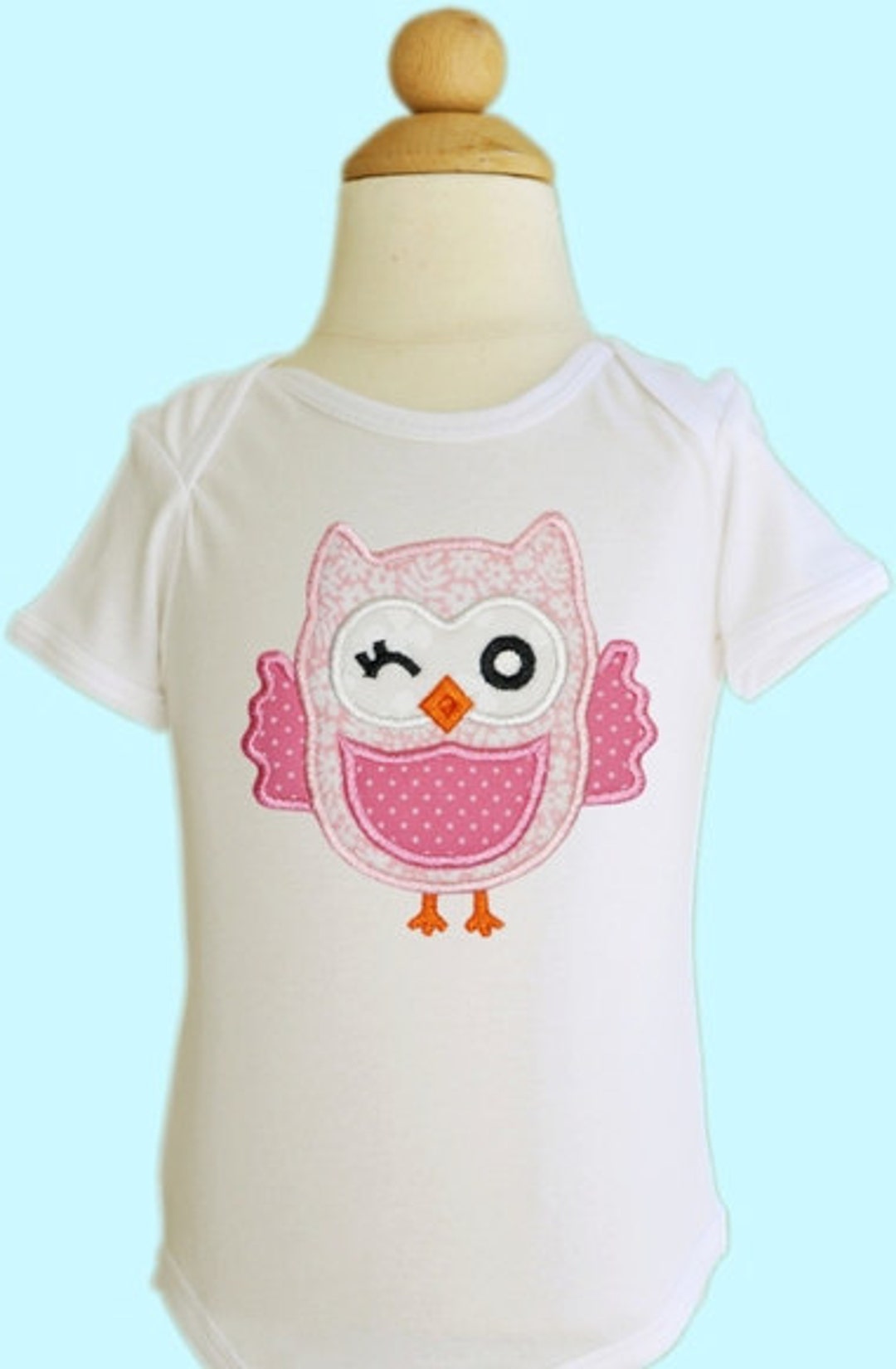 Winky Owl Applique - 4 Sizes - Etsy