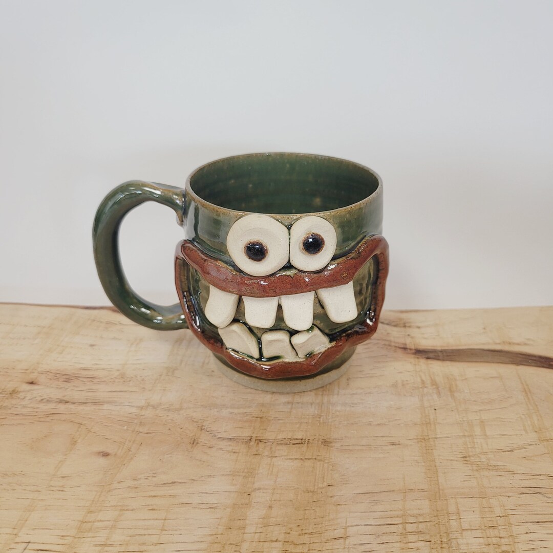 New MANUEL HOT DOG Loving Coffee Mug. Nelson Studio Ug Chug Stoneware ...