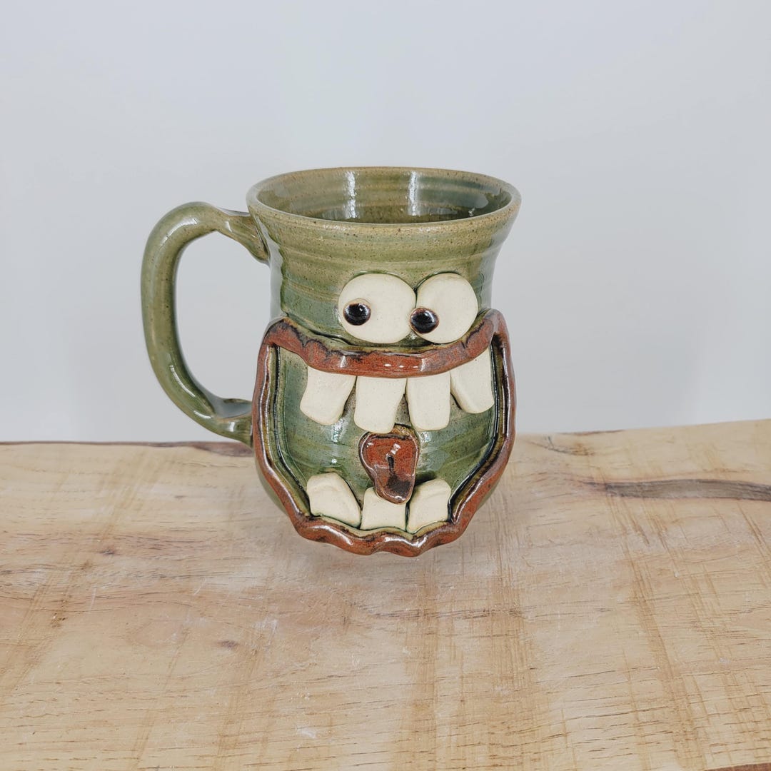 Crazy Happy Smiley Face Mug Googly Eyes Funny Coffee Cups. Green ...