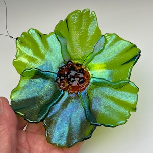 Handmade Fused Glass Hanging Vibrant Flower: A Delicate and Eye-catching Accent Piece Inspired ...