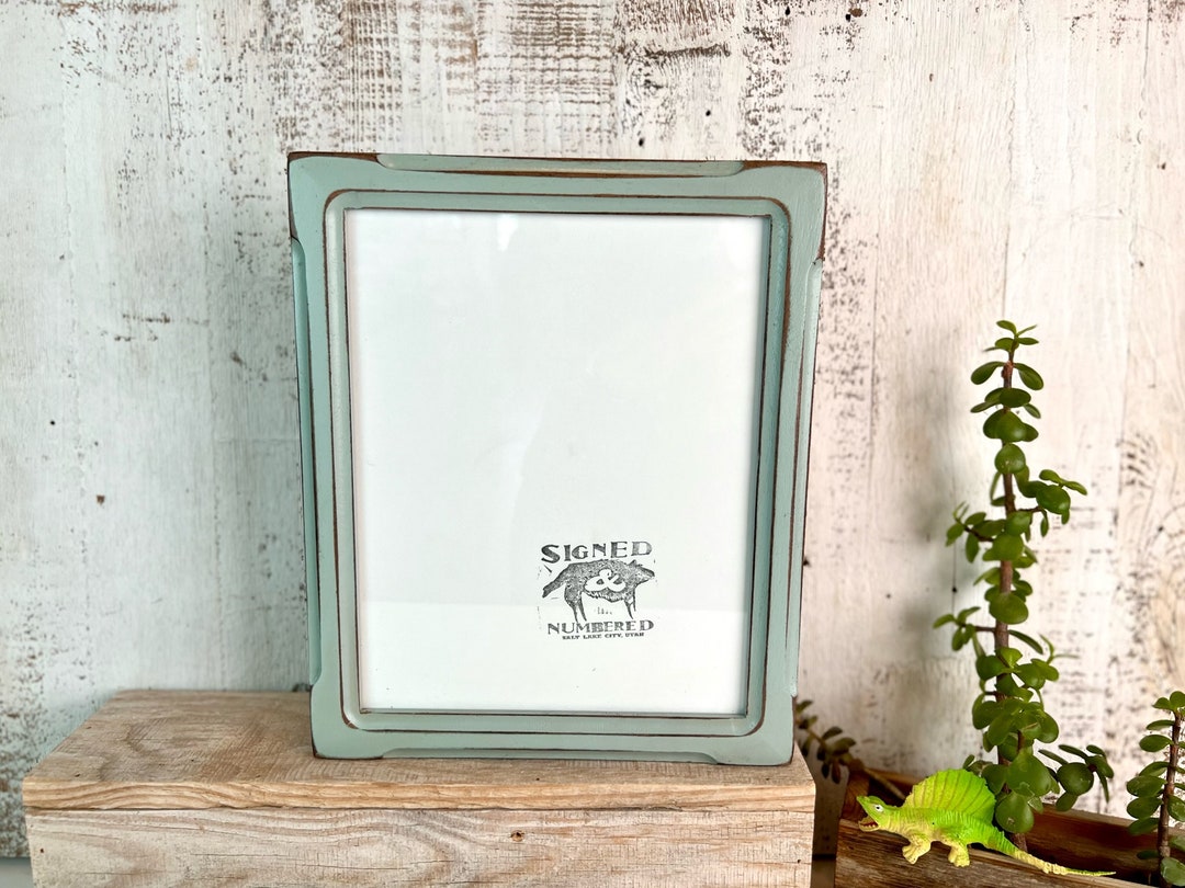 SHIPS TODAY - 8x10 Picture Frame in 1x1 Shallow Bones Style With ...