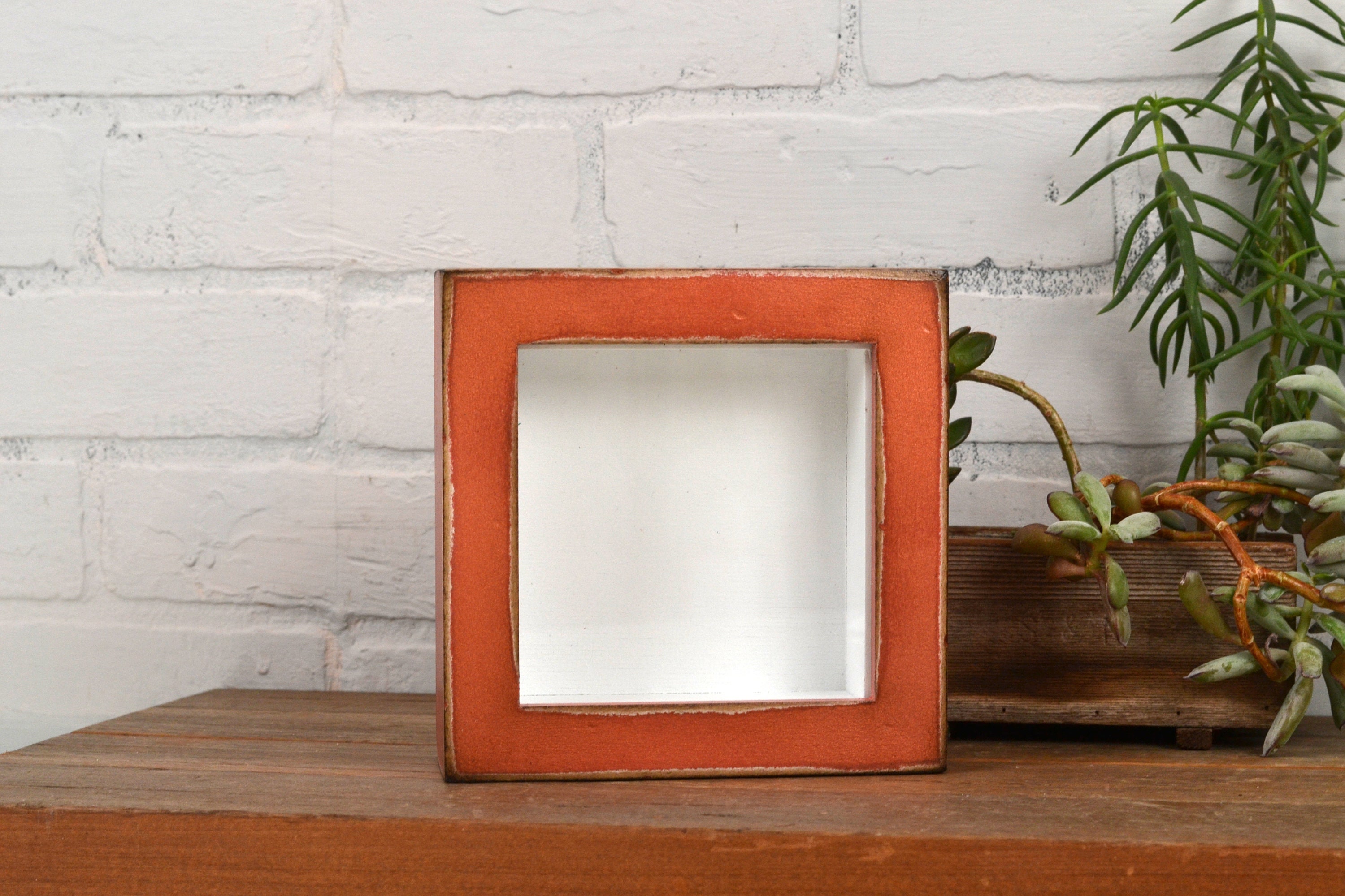 Small Shadow Box Frame - Holds up to 4.5 x 4.5 x 1.25 Deep - Vintage ...