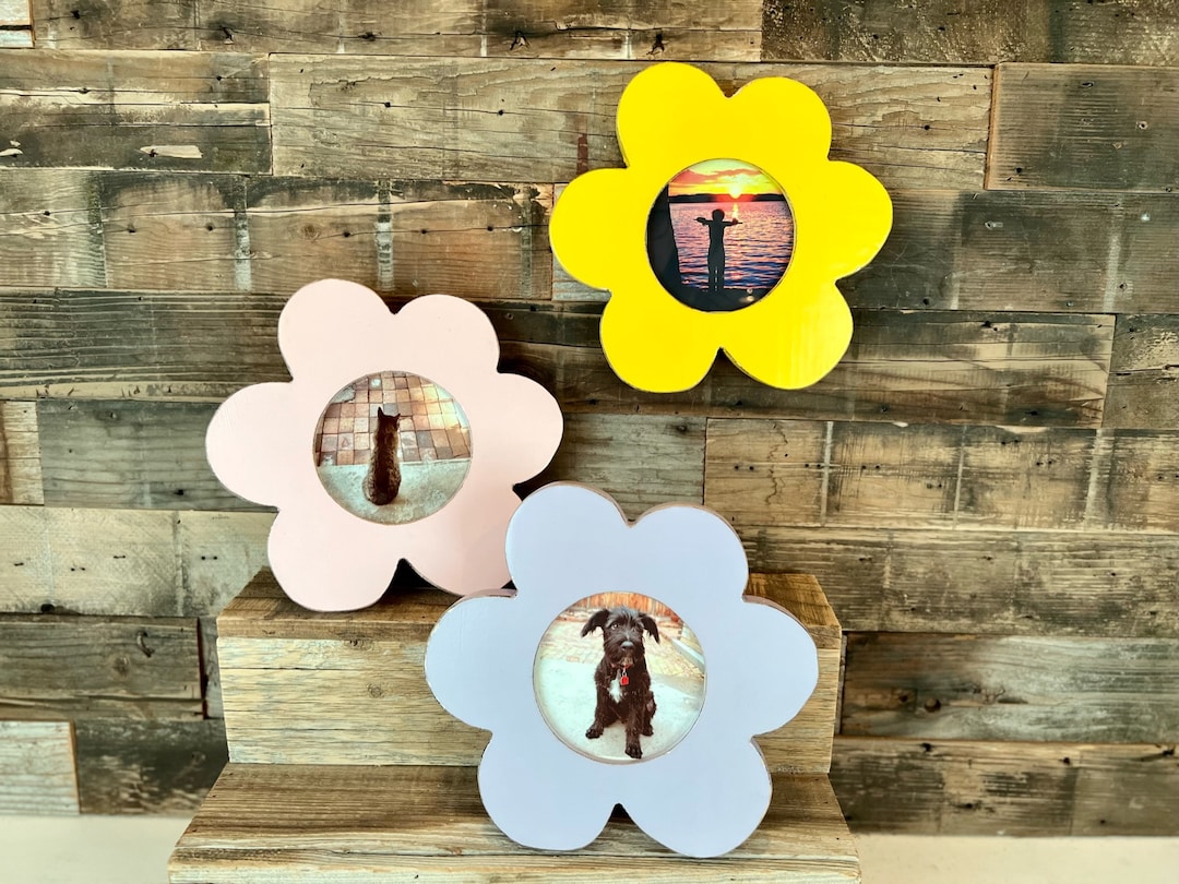 4x4 Flower Shape Picture Frame in Finish COLOR of YOUR CHOICE - 4 X 4 ...