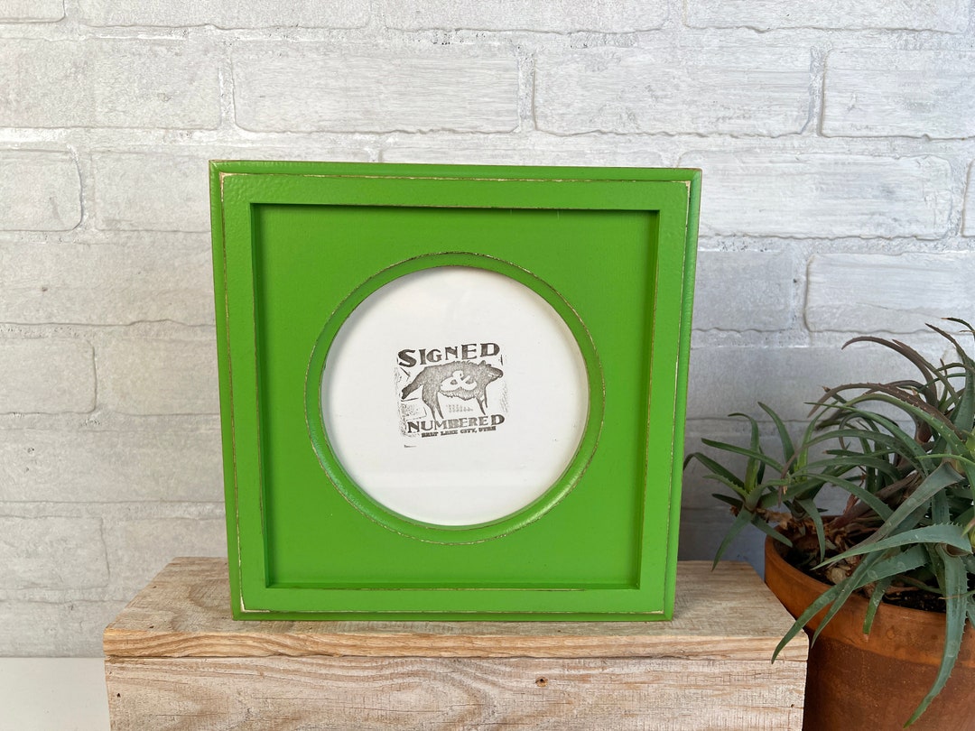 6x6 Circle Frame SHIPS TODAY Circle Opening Outside Cove - Etsy