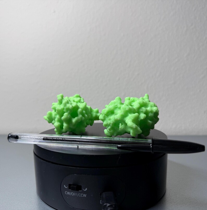 GLOWING Green Fluorescent Protein (GFP) | Custom 3D Printed Surface ...