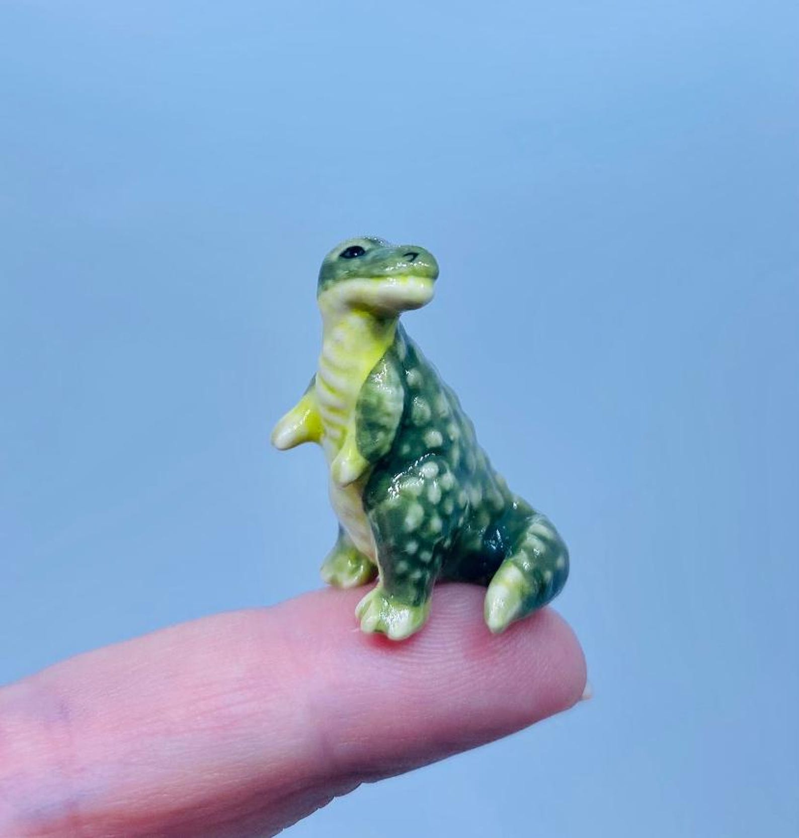 Miniature T-rex Tyrannosaurus Rex Dinosaur Hand Painted Collectable ...