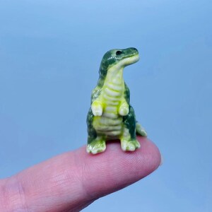 Miniature T-rex Tyrannosaurus Rex Dinosaur Hand Painted Collectable ...